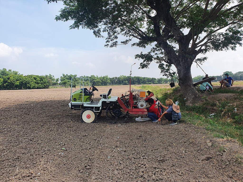 Direct Seeder Demonstration - FitCorea Trading Phils. Inc