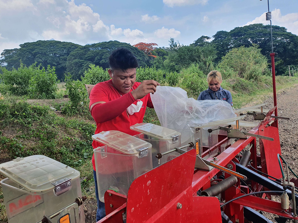 Direct Seeder Demonstration - FitCorea Trading Phils. Inc